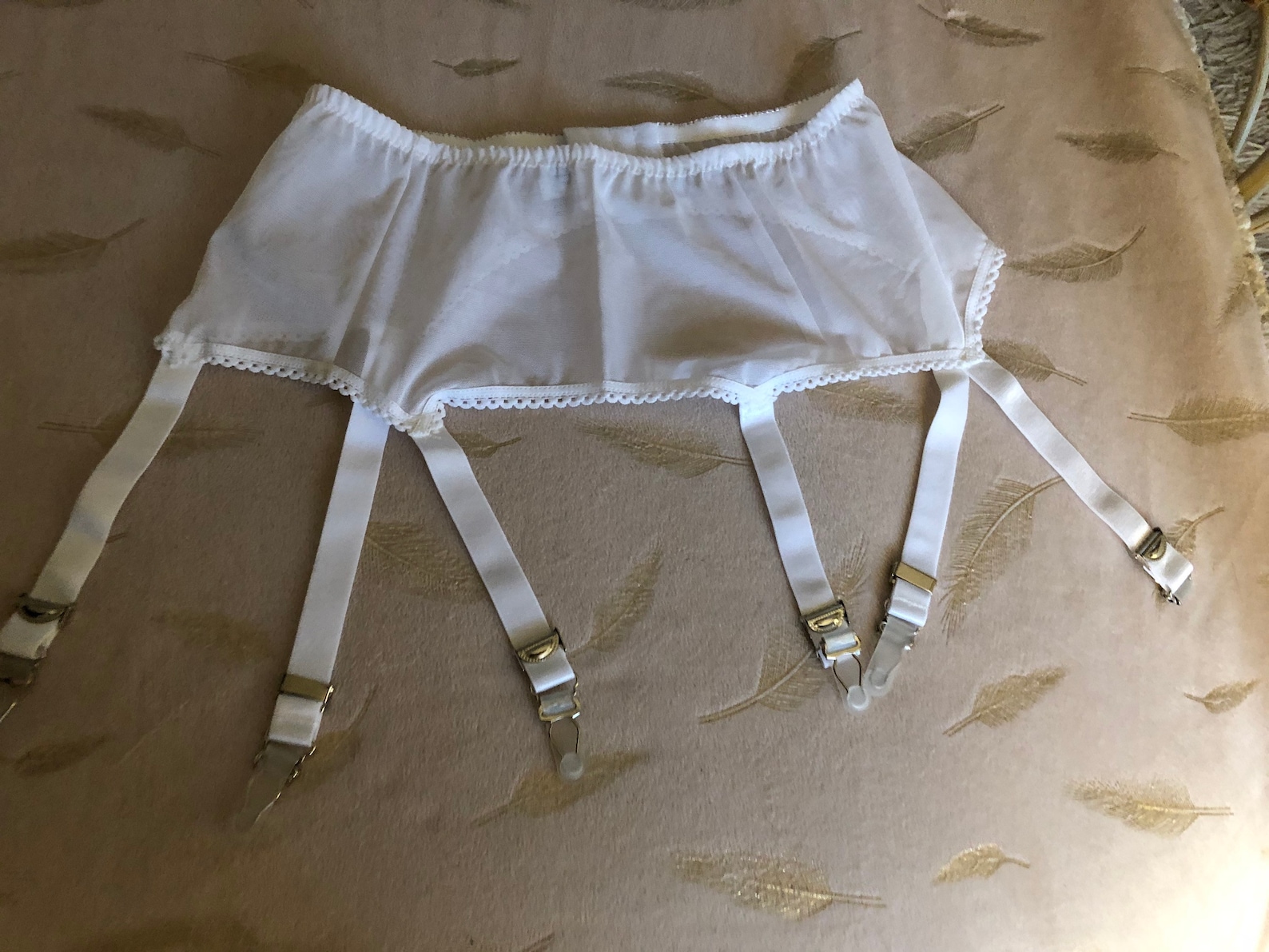 Vintage Sheer Net Virginal White 6 Strap Garter Belt / - Etsy