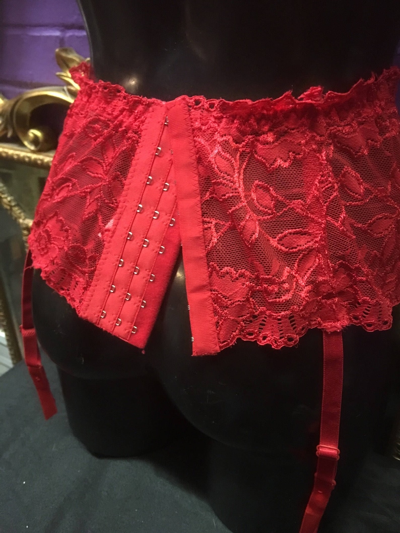 Vintage French Deep Lace 4 Strap Garter Belt for Stockings - Etsy Canada