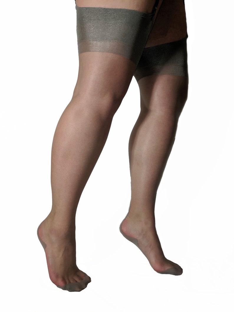 Silk Seamed Stockings With Cuban Heels and Keyhole Welts (5 Colours ...
