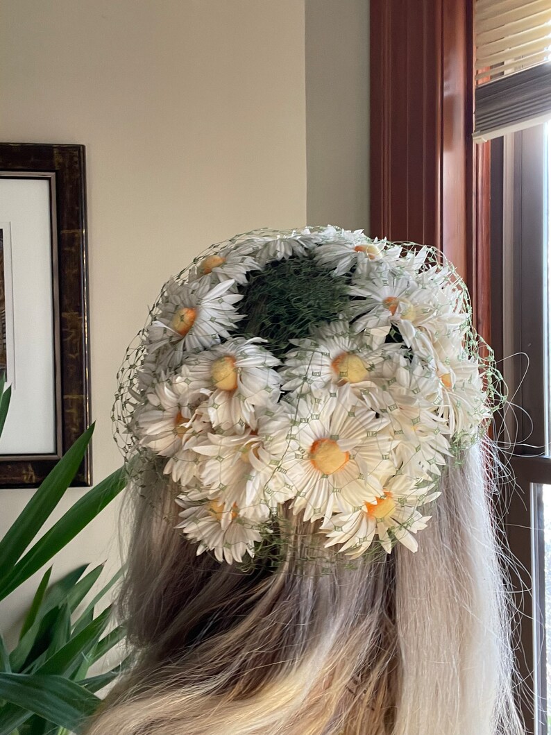Vintage Daisy Hat by Peck and Peck New York - Etsy