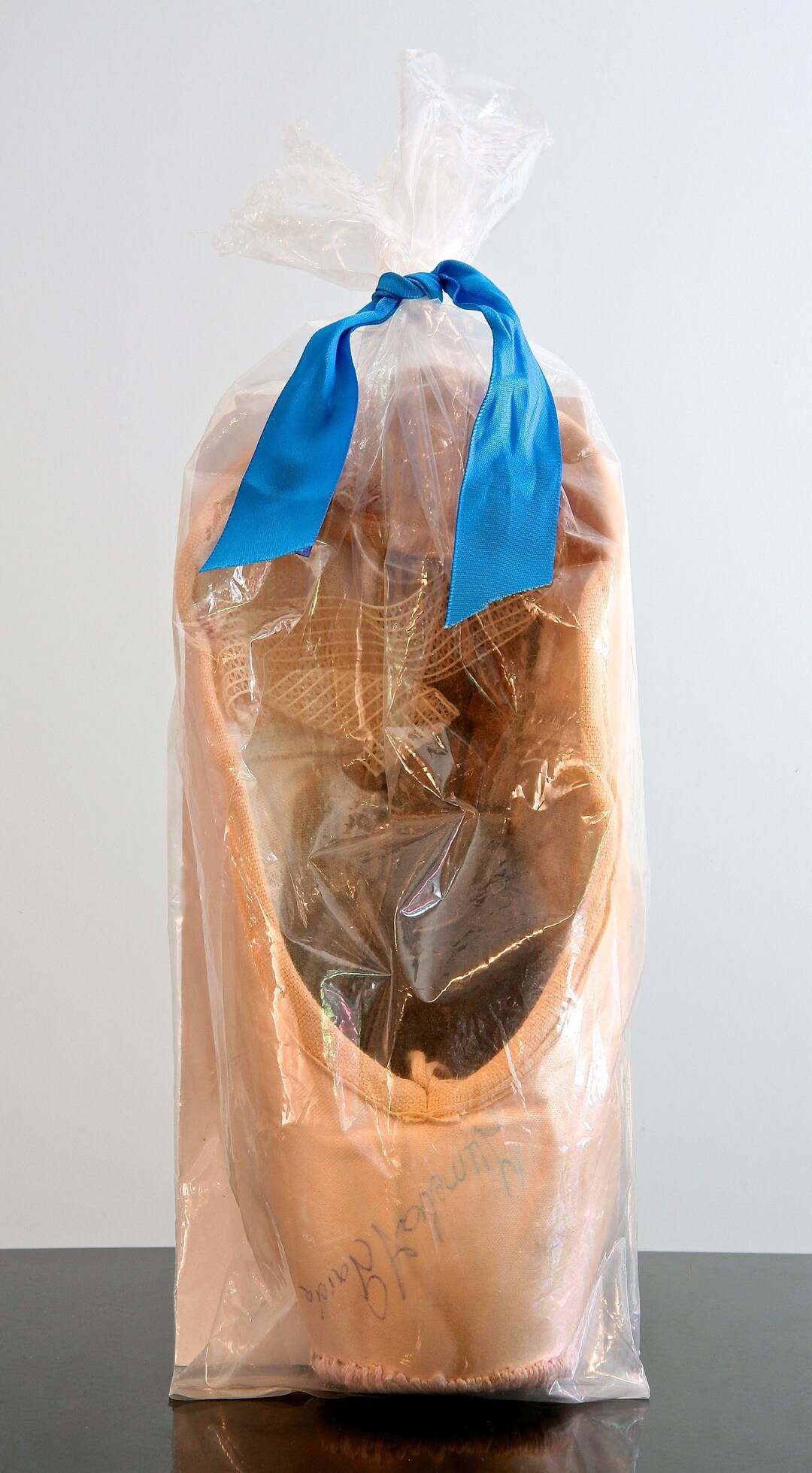 AUTOGRAPHED POINTE SHOE From Joffrey Ballet Ballerina - Etsy