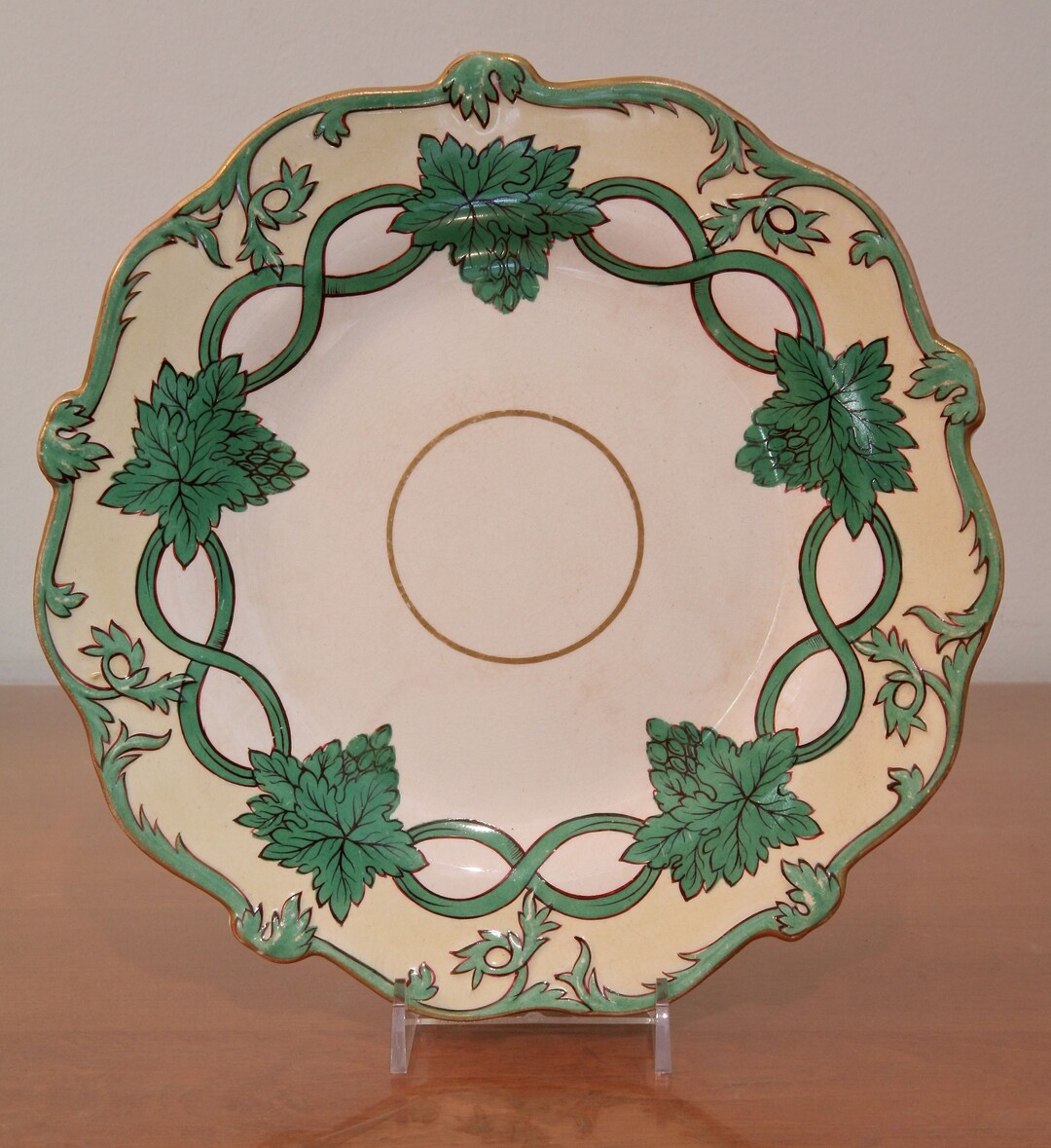 ANTIQUE LEAF CHAIN Plate - Etsy