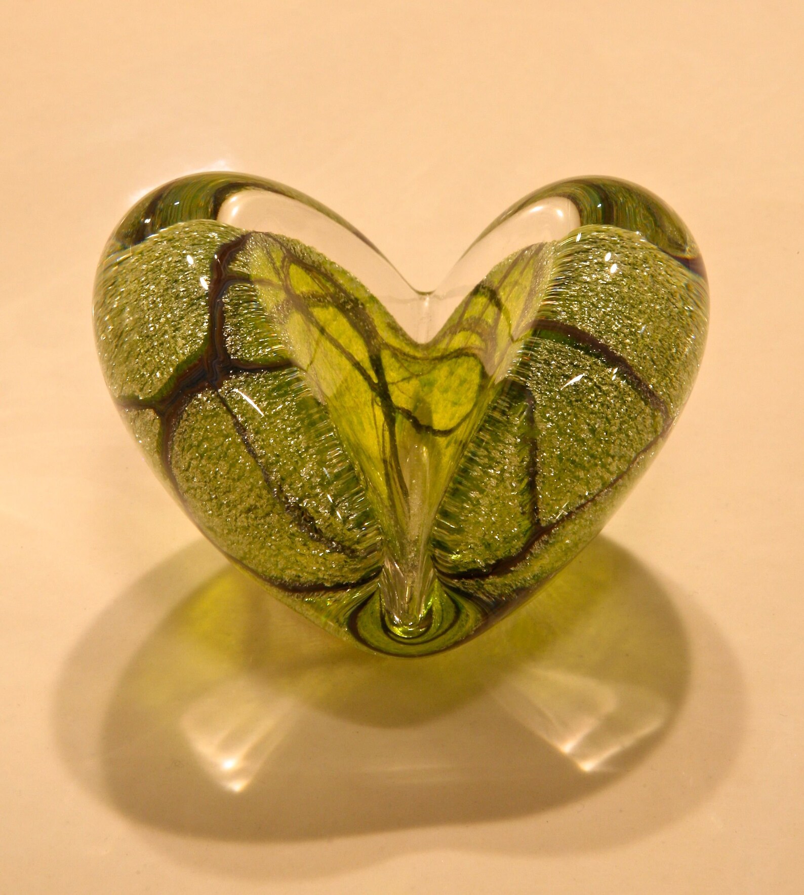 GLASS HEART PAPERWEIGHT - Etsy