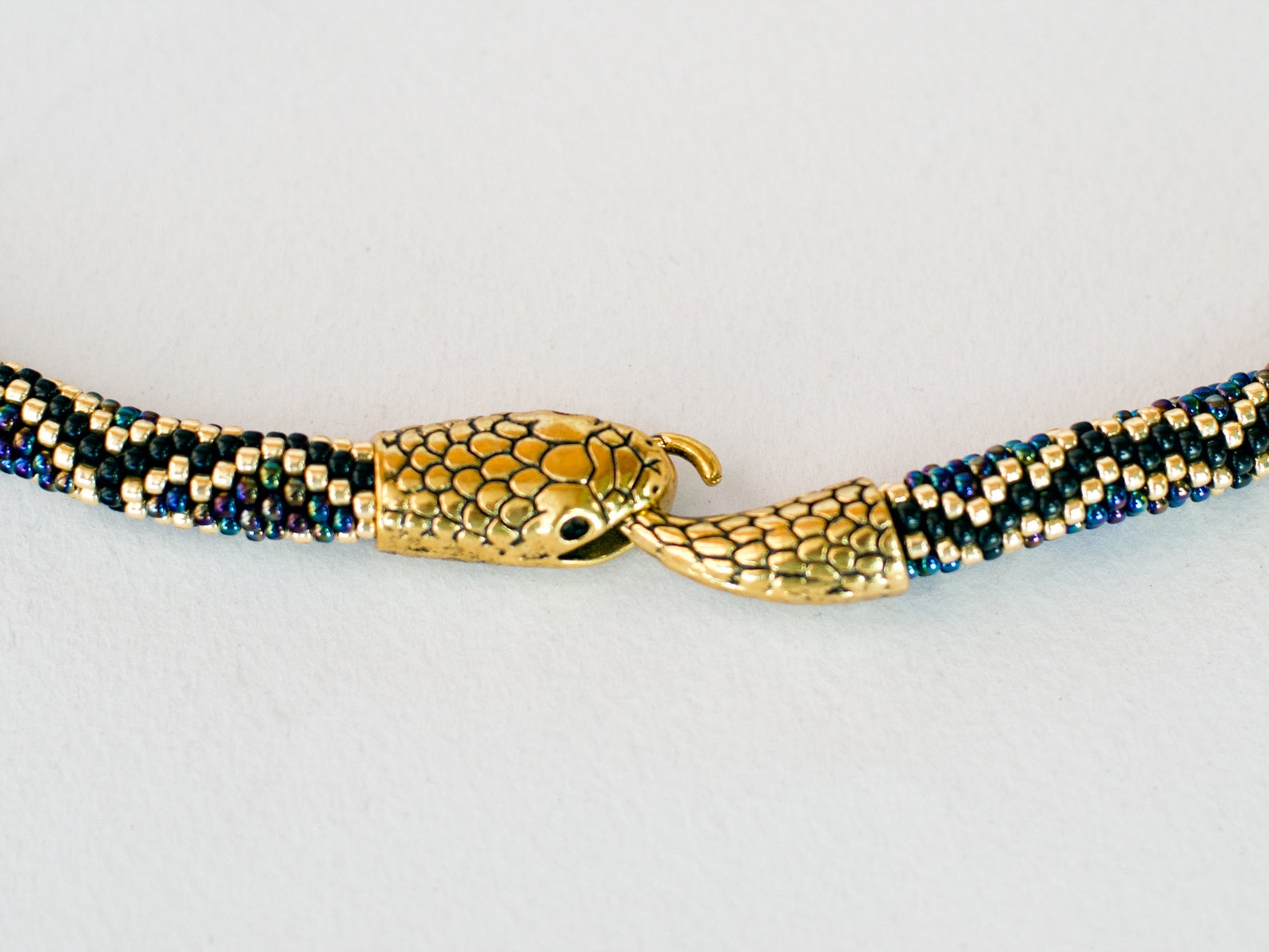 Collar de serpiente de oro / Joyería Ouroboros / collar | Etsy Collar de serpiente de oro / Joyería Ouroboros / collar | Etsy
