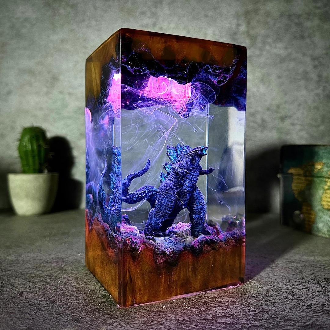 Godzilla Monster Resin Lamp,custom Epoxy Resin Lamp, Desktop ...