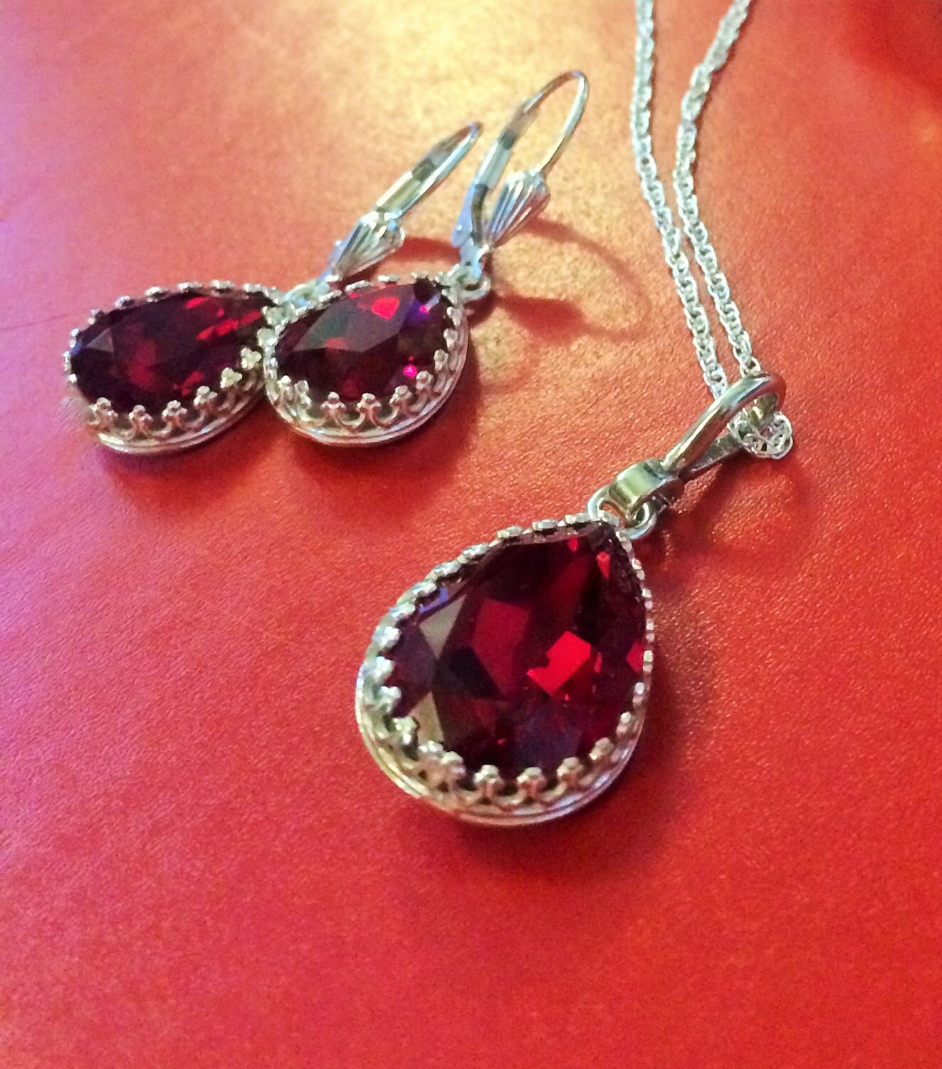 Ruby Red Pendant Necklace and Earrings Swarovski Crystal - Etsy