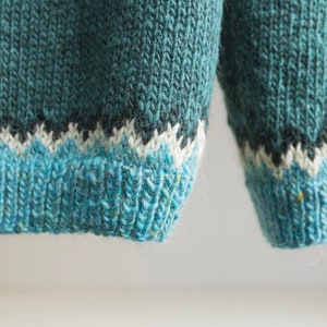 Puffin Birds Icelandic Lopapeysa Sweater Knitting Pattern PDF — Nordic ...