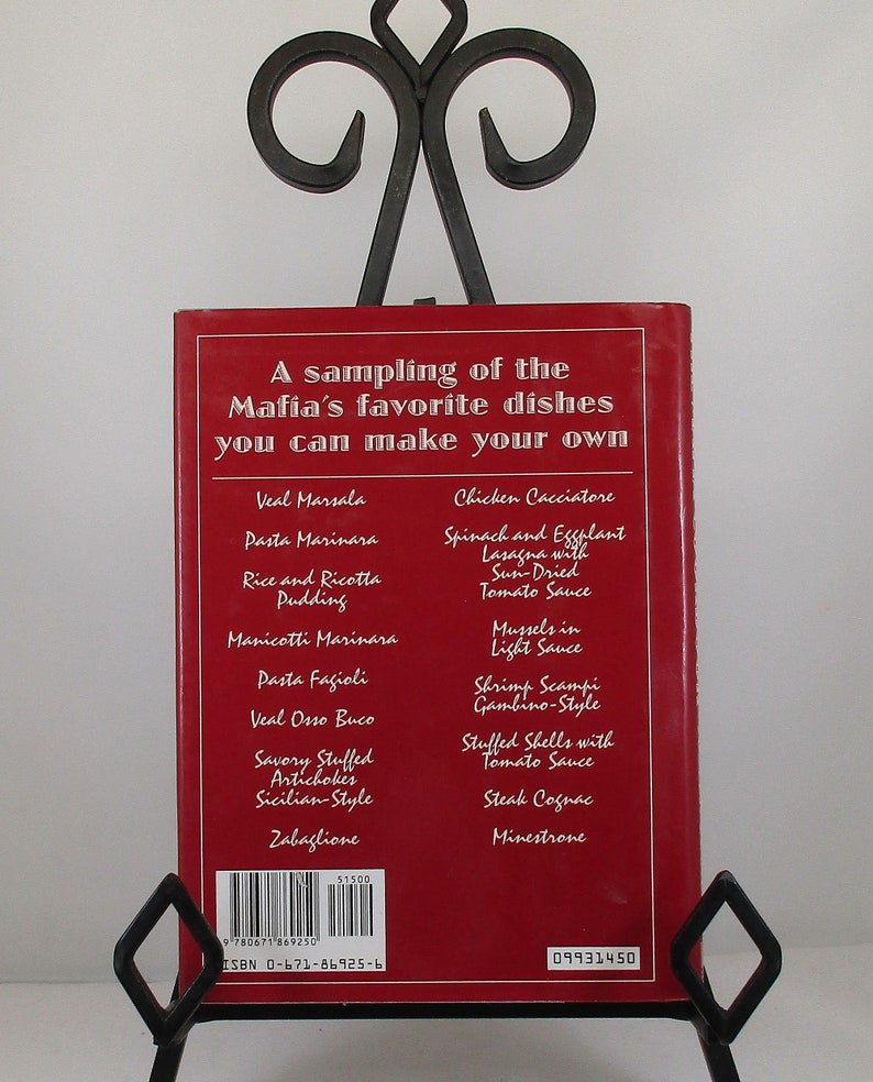 The Mafia Cookbook by Joseph "joe Dogs" Iannuzzi a Former Mafia Member ...