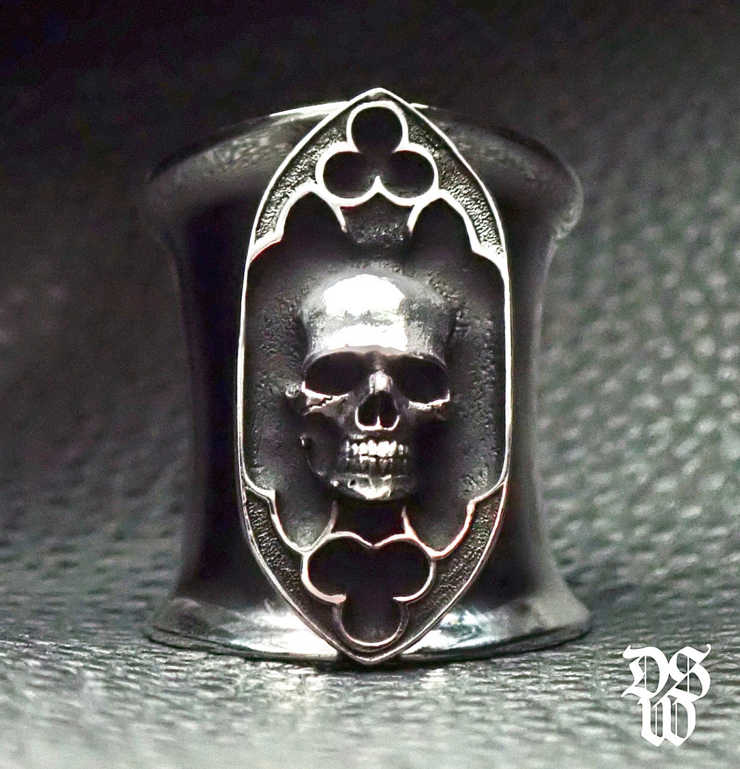 Unholy Vortex Ring - Gothic Style Unisex Skullring With Ornaments and ...