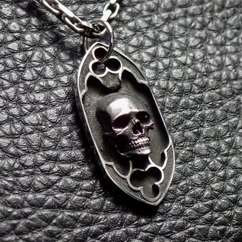 Gothic Pendant - Etsy