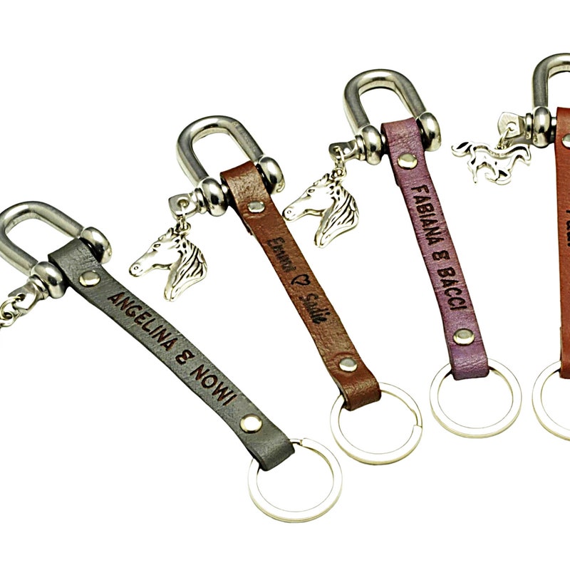 Horse Keychain - Etsy