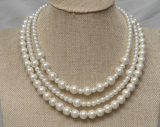 Pearl Necklace Ivory Pearl Necklace glass Pearl Necklace3 | Etsy