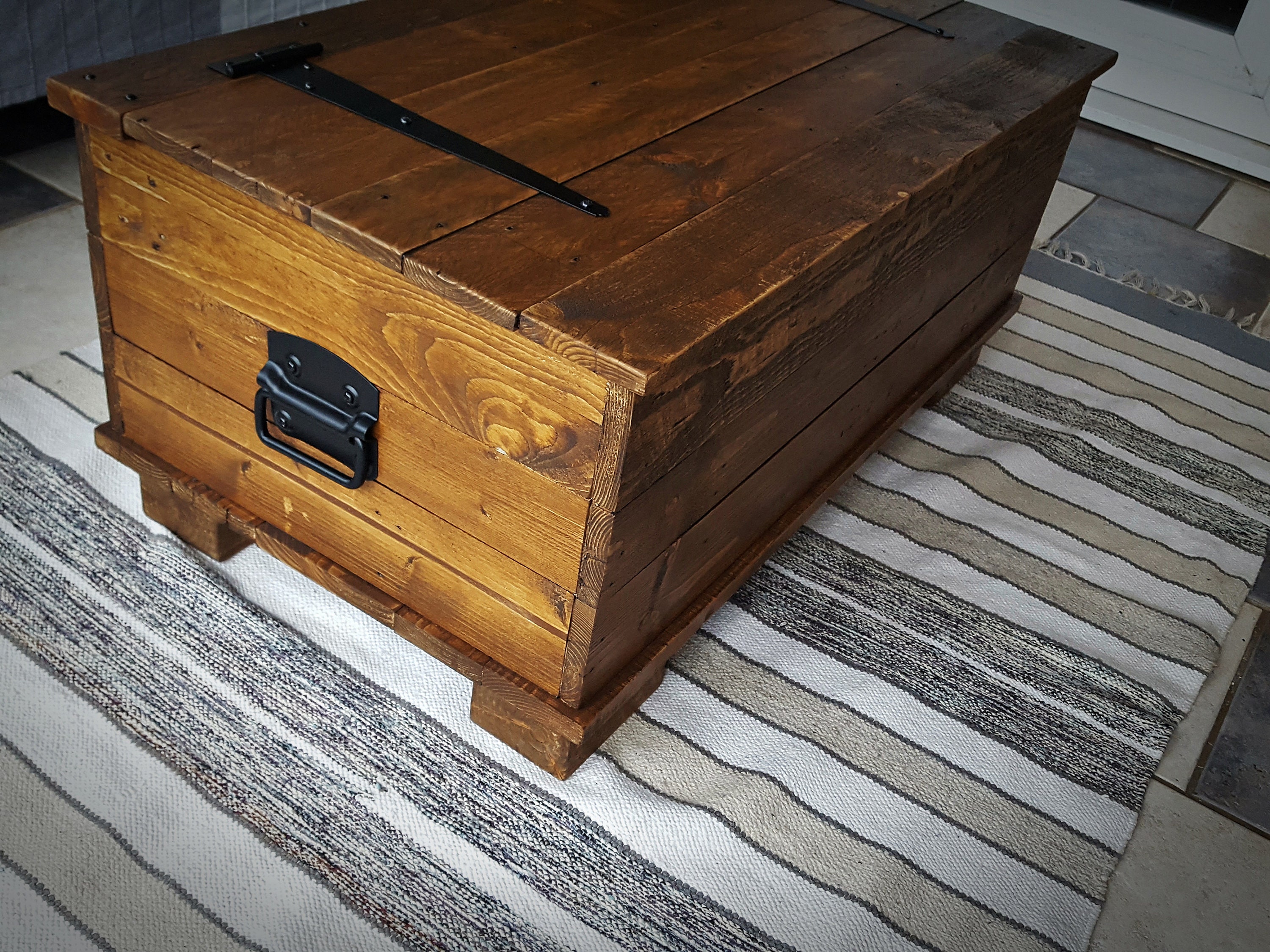 Home & Living Wooden Handmade Box Chest w Tray Storage Metal Handles ...