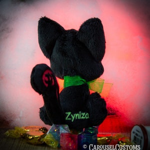 Zyniza the Poison Ivy Cat - Littlefox's Toebeans - Mystical Spooky ...