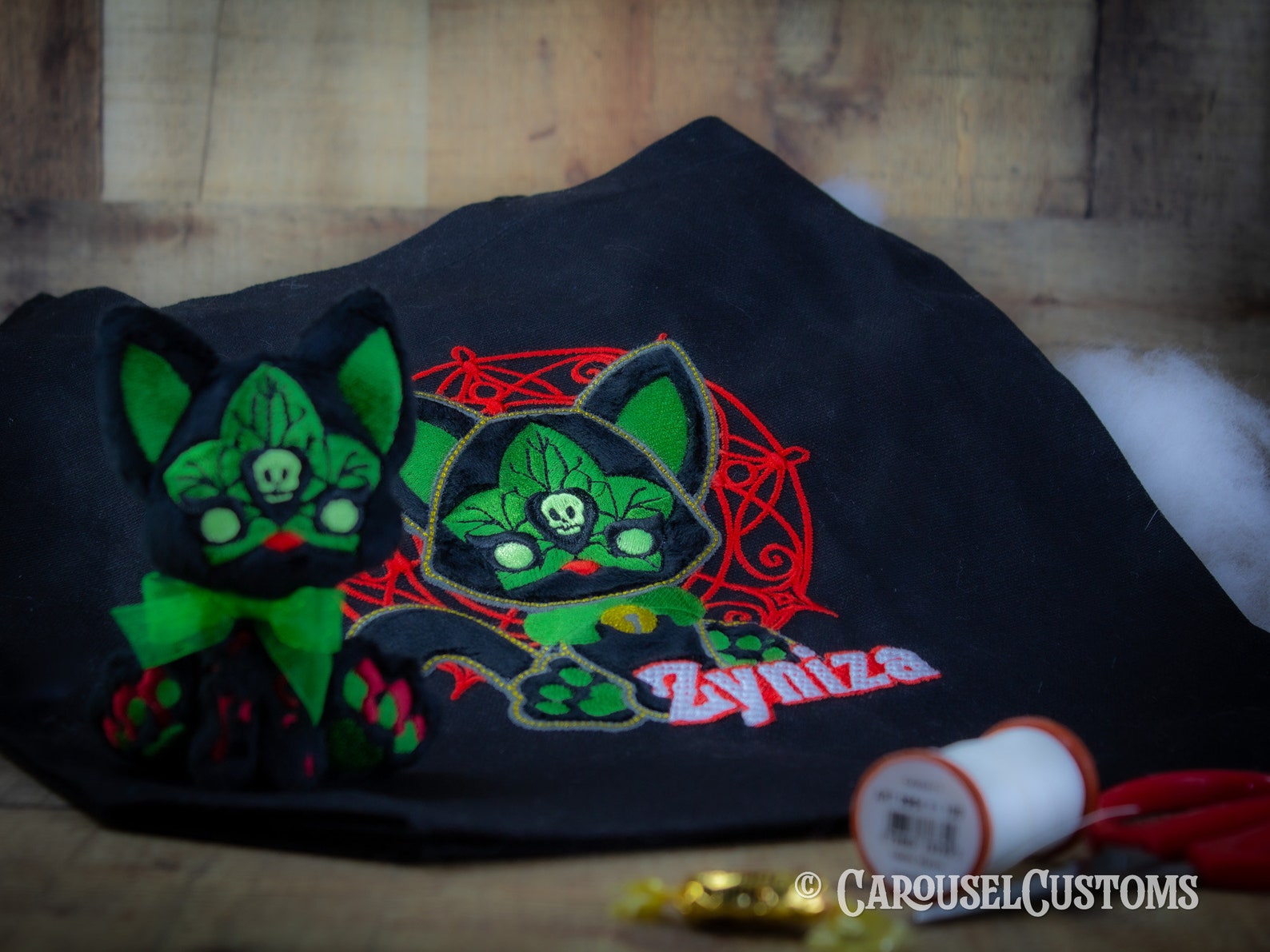 Zyniza Poison Ivy Cat Tote Bag – Embroidered Spooky Kitty Applique - Etsy