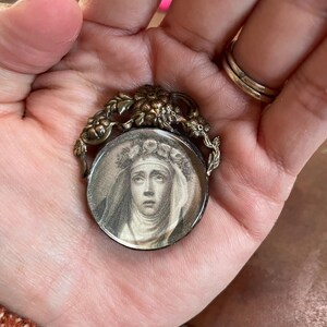 Virgin Mary Glass Pendant Memento Mori Antique Inspired Victorian ...
