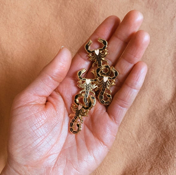 Scorpion Enamel Pin Black 1.2 Hard Enamel in Gold - Etsy
