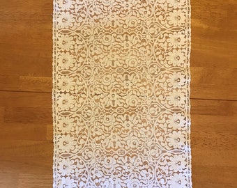 Vintage Lace Table Runner - Etsy