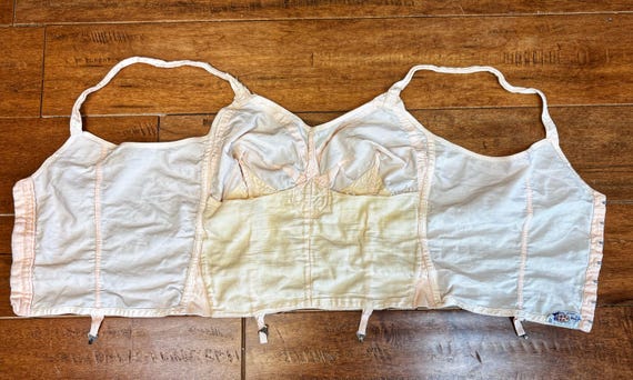 Vintage Bra 1940’s Bra Longline Bullet Bra by Mardi B… - Gem