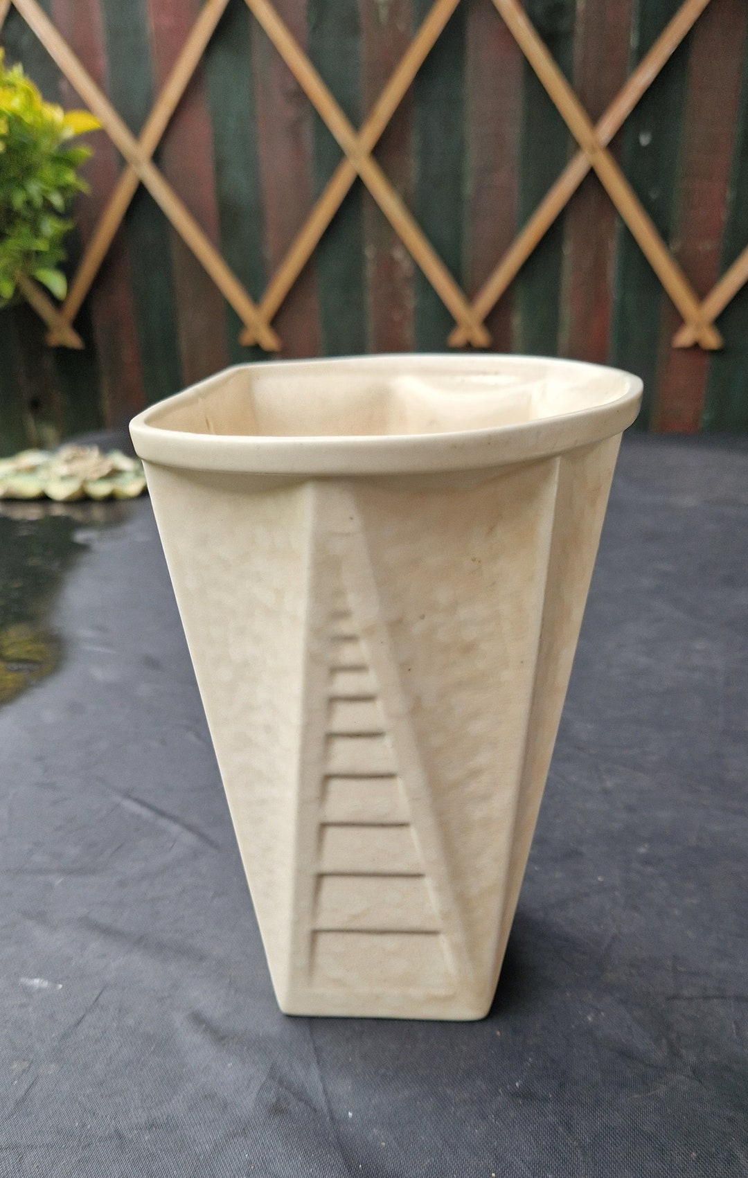 Vintage Crown Ducal Pottery Wall Pocket Vase – Art Deco Design - Cream ...