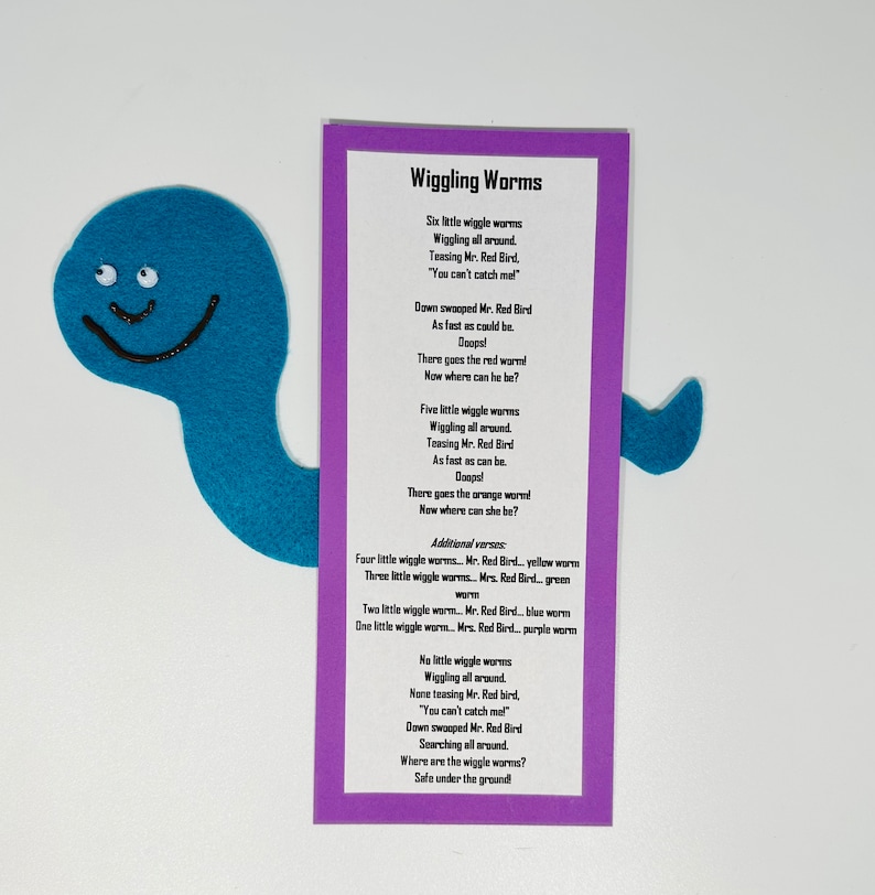Wiggly Worm Felt Board Story - Etsy