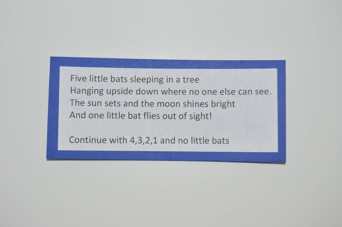 Five Little Bats Flannel Board Story - Etsy