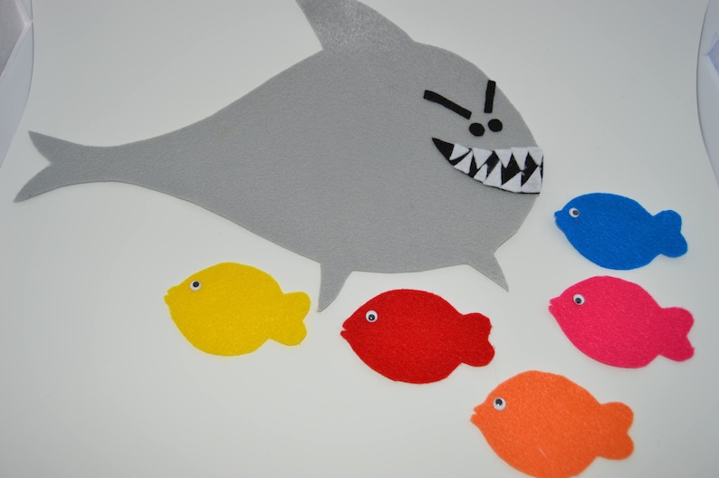 Five Little Fishies Flannel Board Story | Etsy