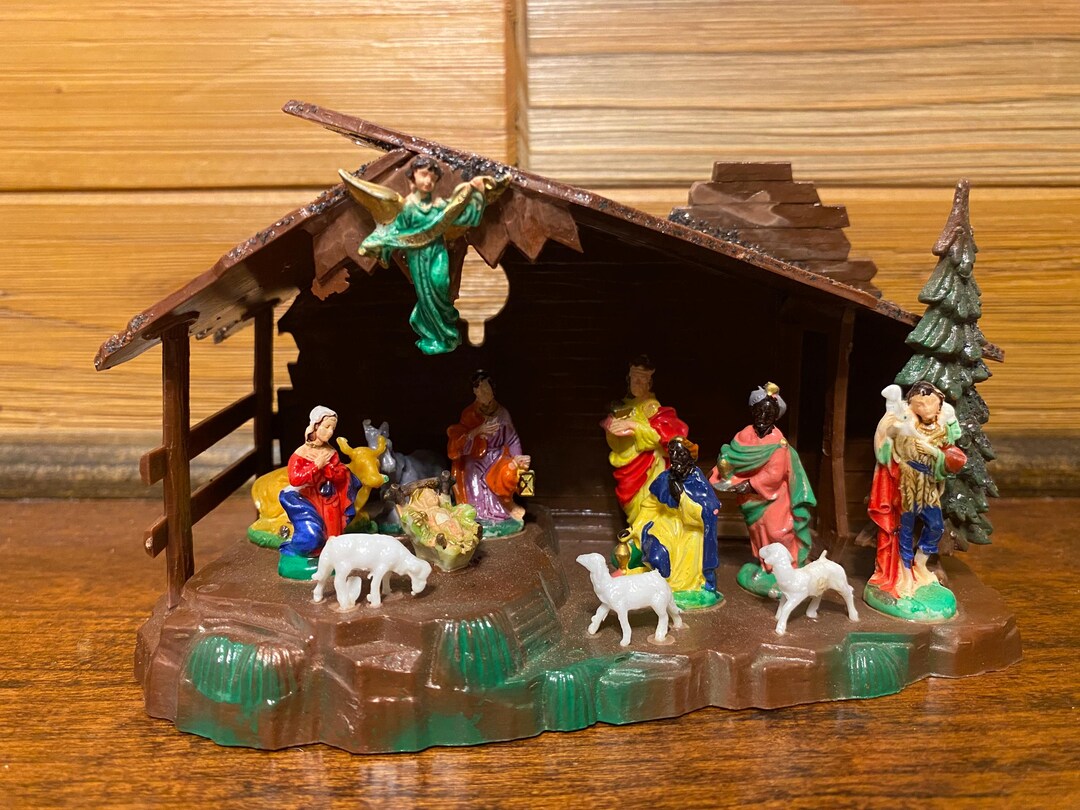 Vintage Nativity. Christmas Ornament Diorama. Creche Ornament. Retro ...