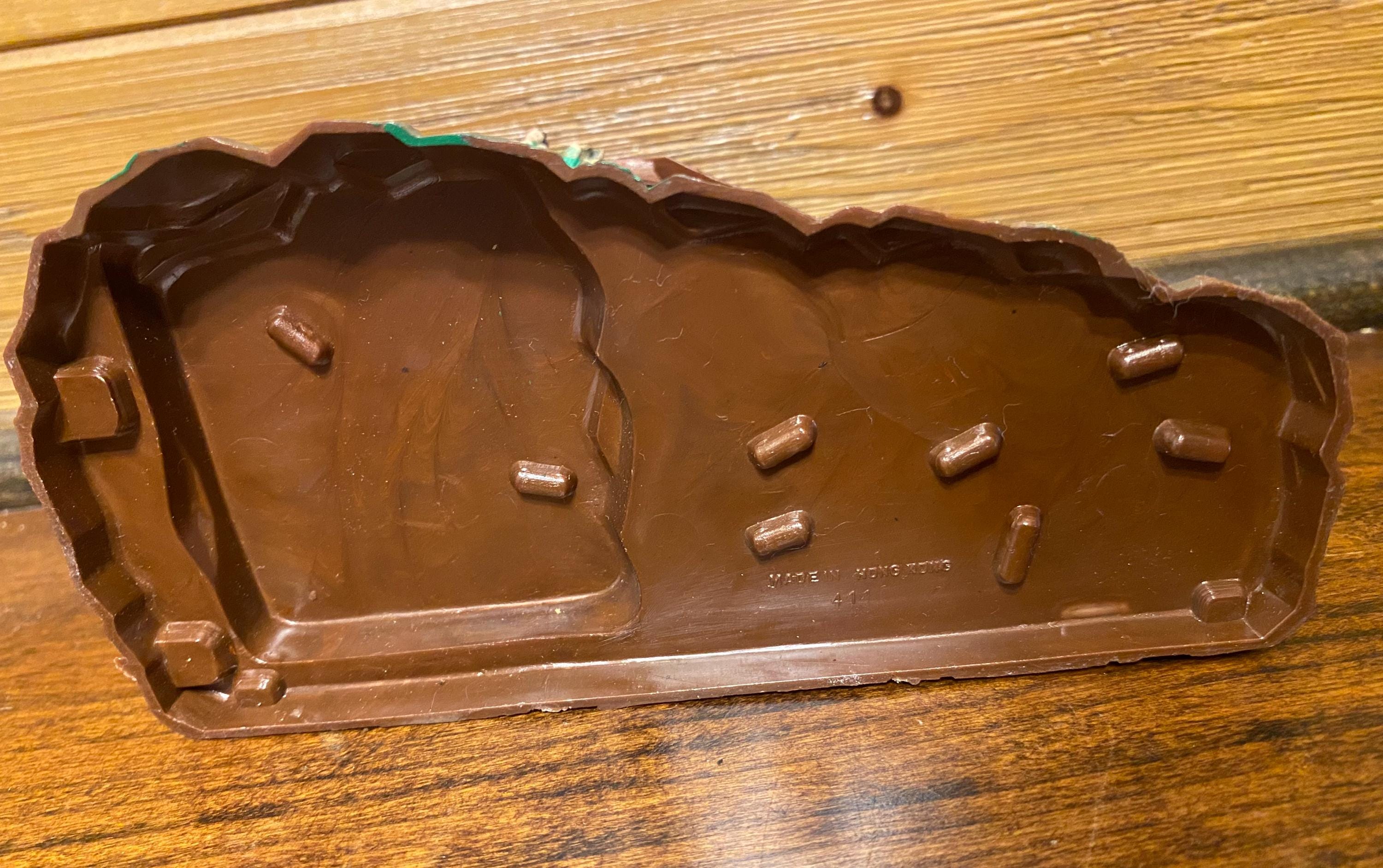 Vintage Nativity. Christmas Ornament Diorama. Creche Ornament. Retro ...