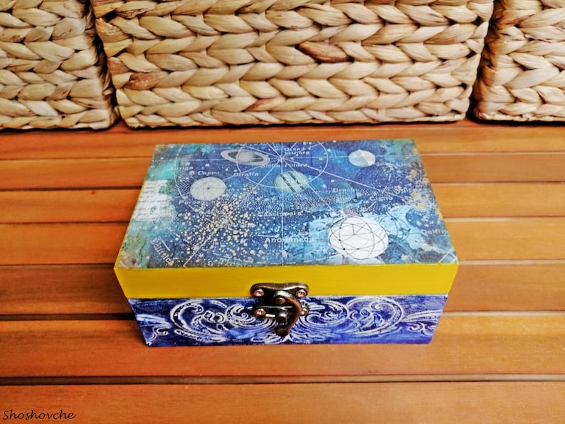 Galaxy Planets Wooden Memory Box Аstrology Jewelry Box - Etsy
