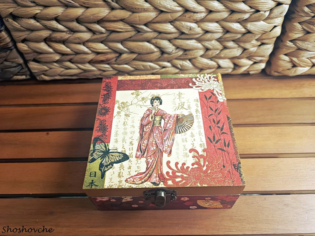 Geisha Japanese Wooden Jewelry Box, Japanese Decor, Red Keepsake Box ...