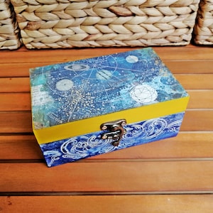 Galaxy Planets Wooden Memory Box, Аstrology Jewelry Box, Constellation ...