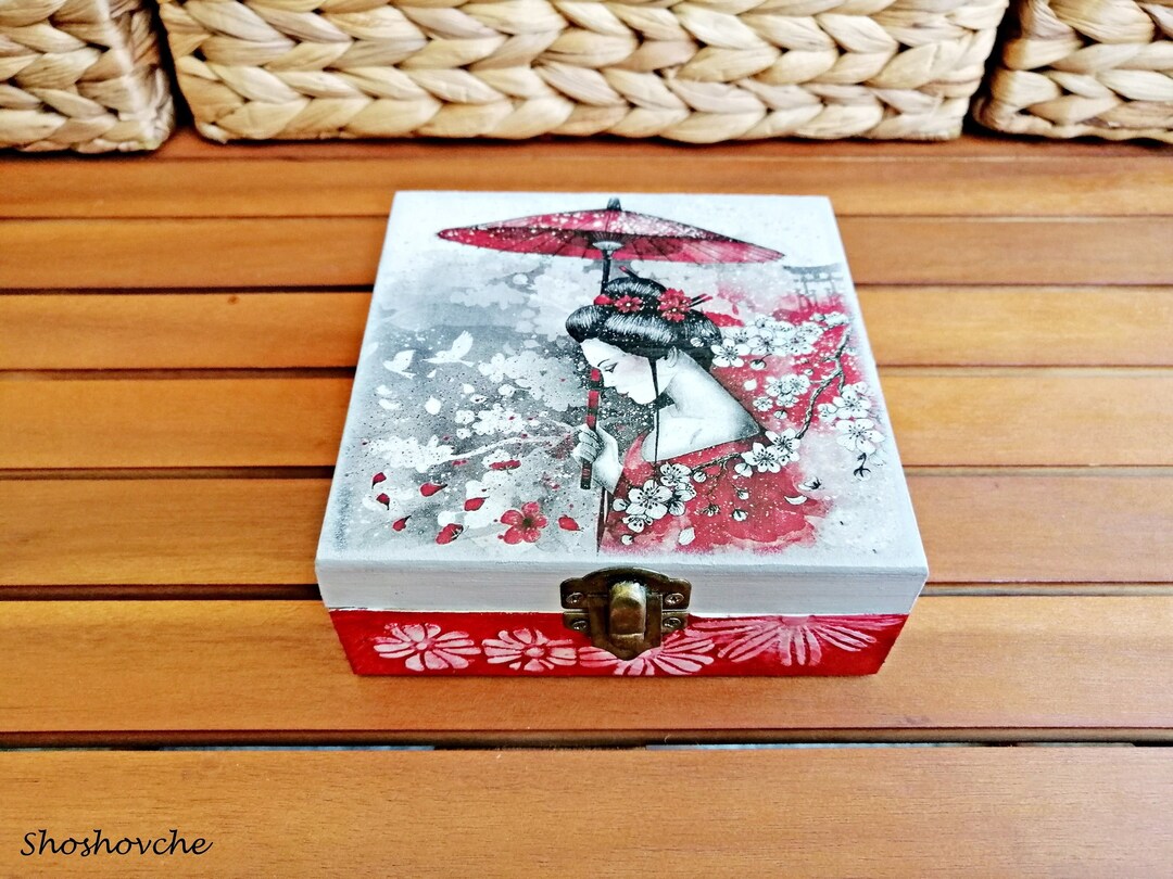 Geisha Japanese Wooden Jewelry Box Japanese Decor Red - Etsy