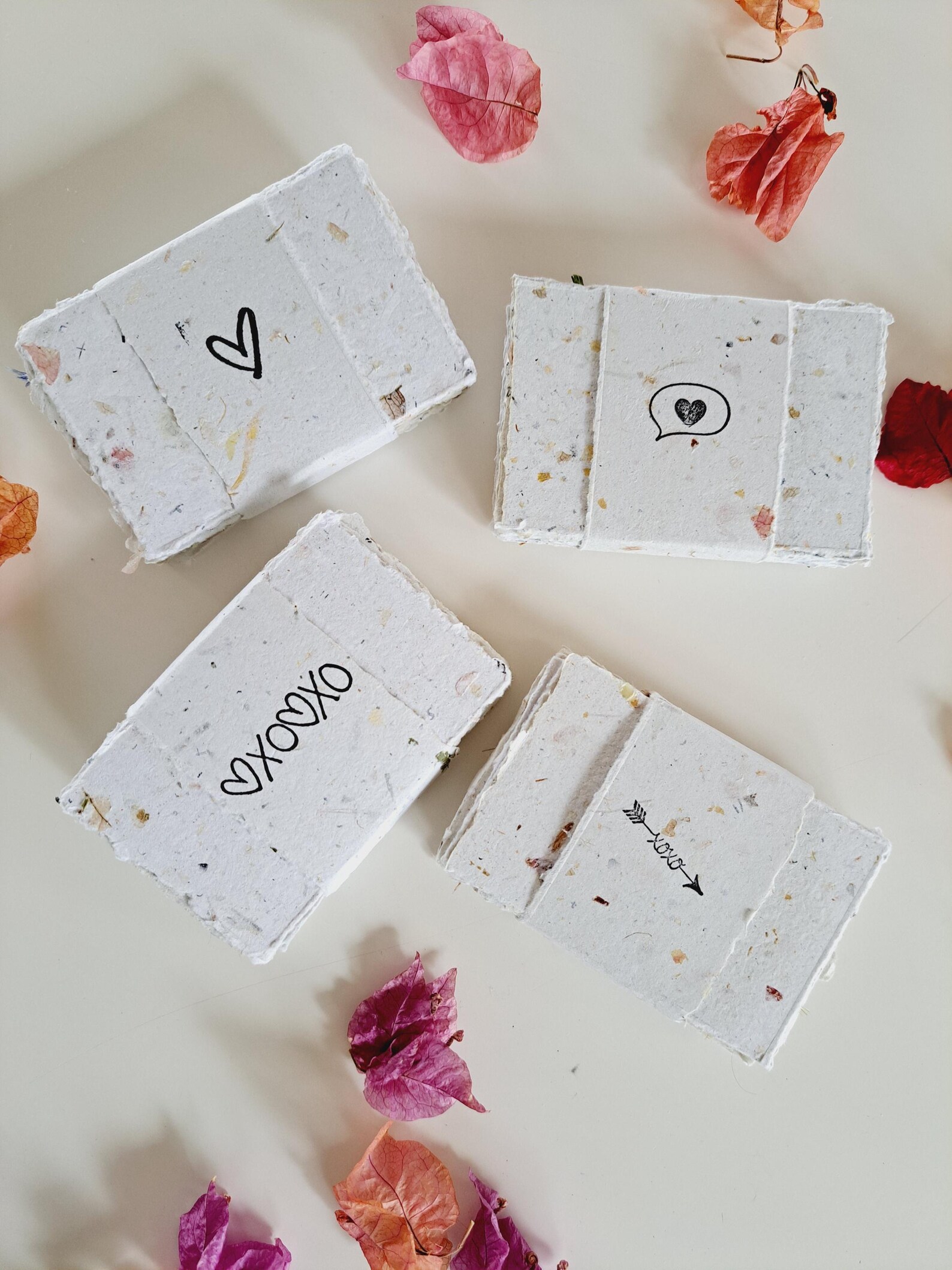 Blank Love Note Mini Paper Bundles of 20 Sheets, Wrapped With a Paper ...