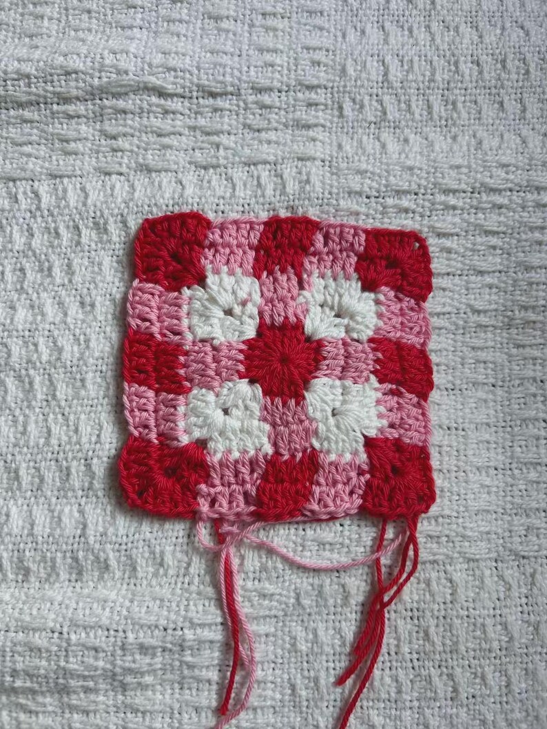 Digital Crochet Pattern ~ Gingham Granny Square INSTANT DOWNLOAD Step by Step Cottage Core Retro ...