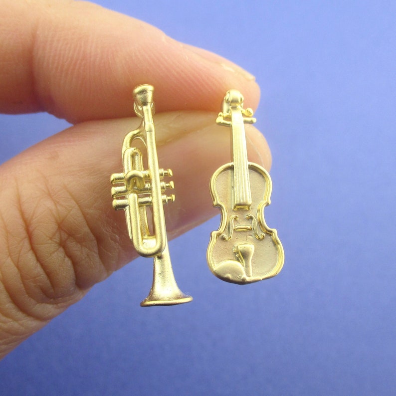 Musical Instruments Themed Miniature Trumpet and Violin Shaped Stud ...