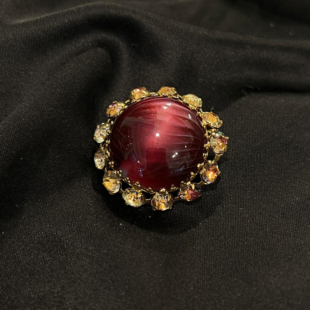 Vintage German Brooch Gold-plated Metal, Beautifully Marbled Red Wine ...