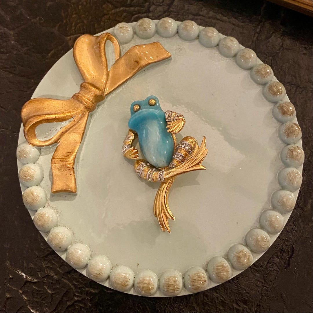 Vintage Sphinx Sky Blue Resin Belly With Rhinestones Embellished Gold ...