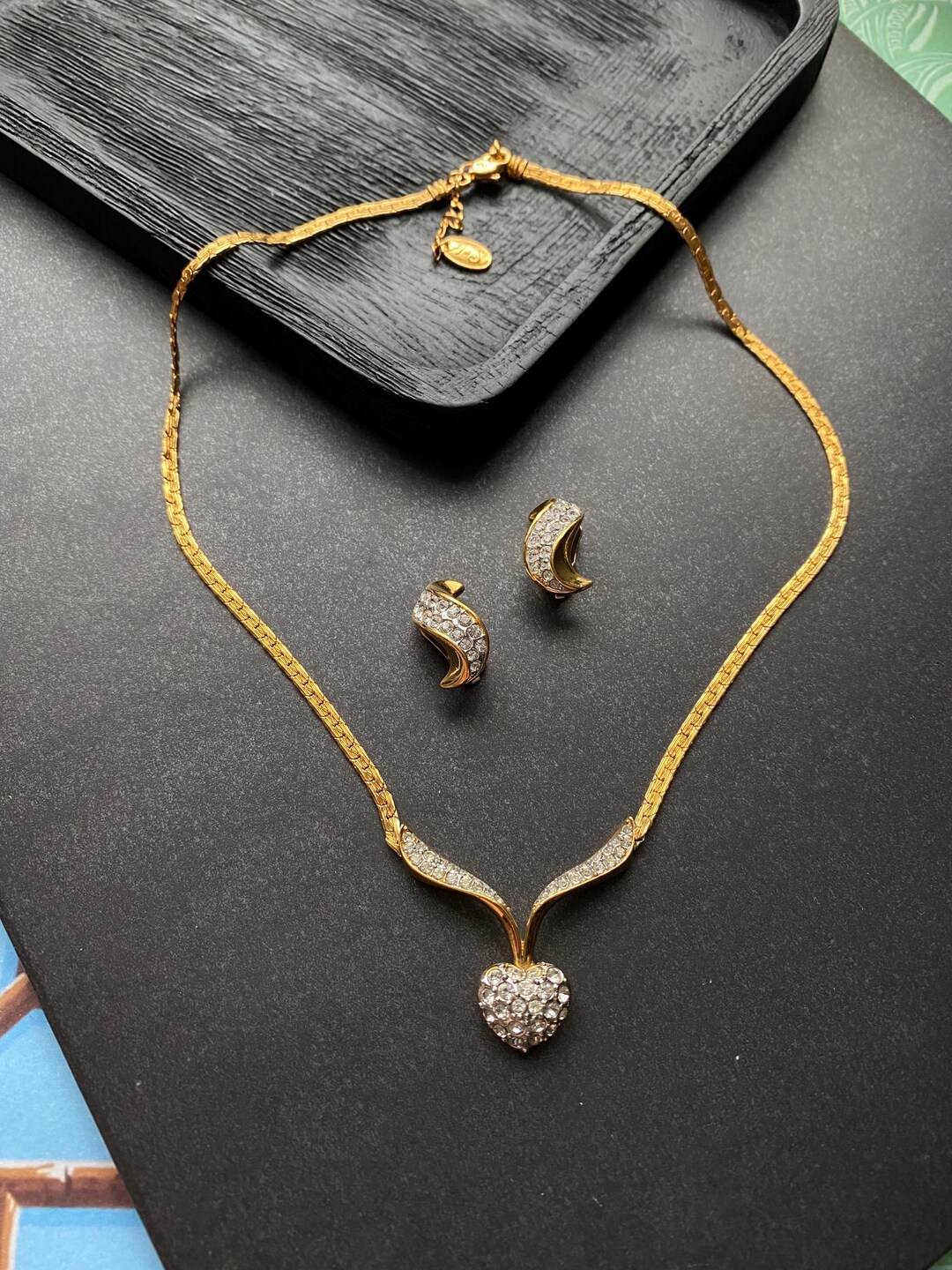 1980s Vintage Attwood Sawyer Heart Design Clear Glass Gold-plated ...