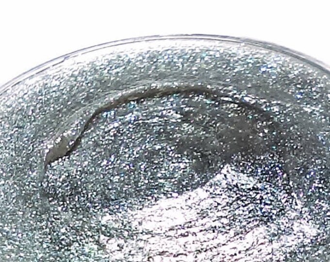 Kamakrazee Nux ~ Mad Max Inspired Lip Gloss - Etsy