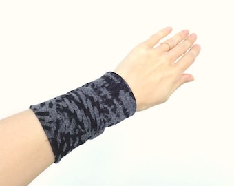 Wrist cover | Etsy