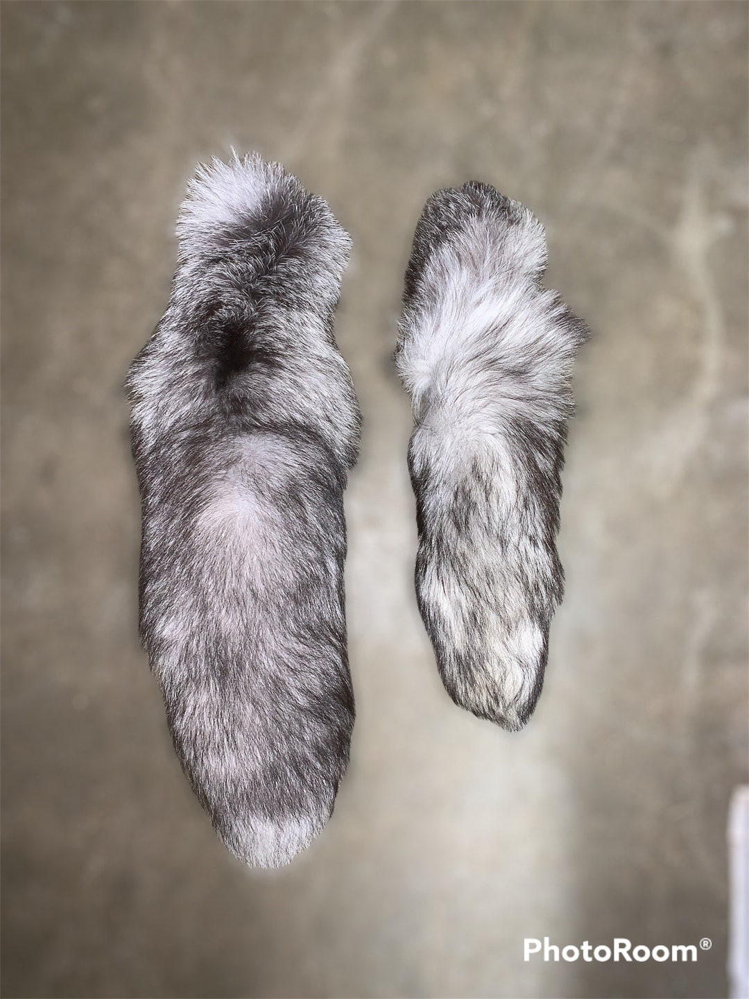 RARE 1 JUMBO Indigo Fox Tail Keychain 2223long - Etsy