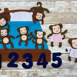 Felt Board Nursery Rhyme Set: 5 Little Monkeys Swinging in the Tree ...