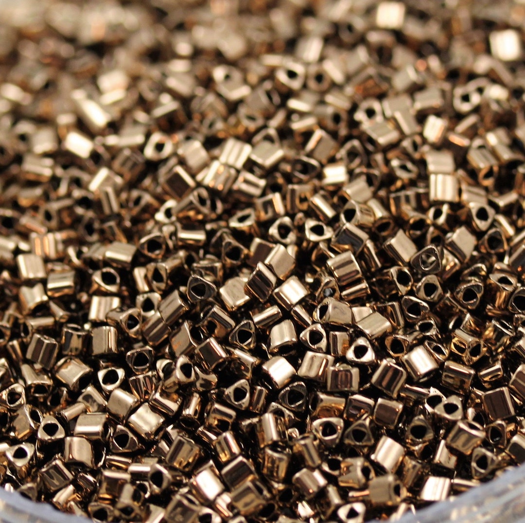 Discontinued!!! 30g 11/0 Red Bronze Toho Triangle Seed Beads - 30grams ...