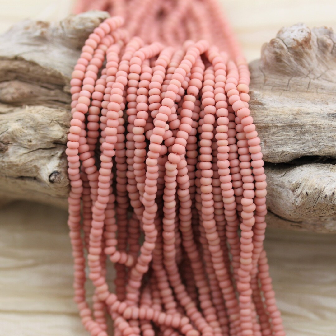 RARE 8/0 Vintage Matte Cheyenne Pink Czech Seed Beads 6/20, Natural ...