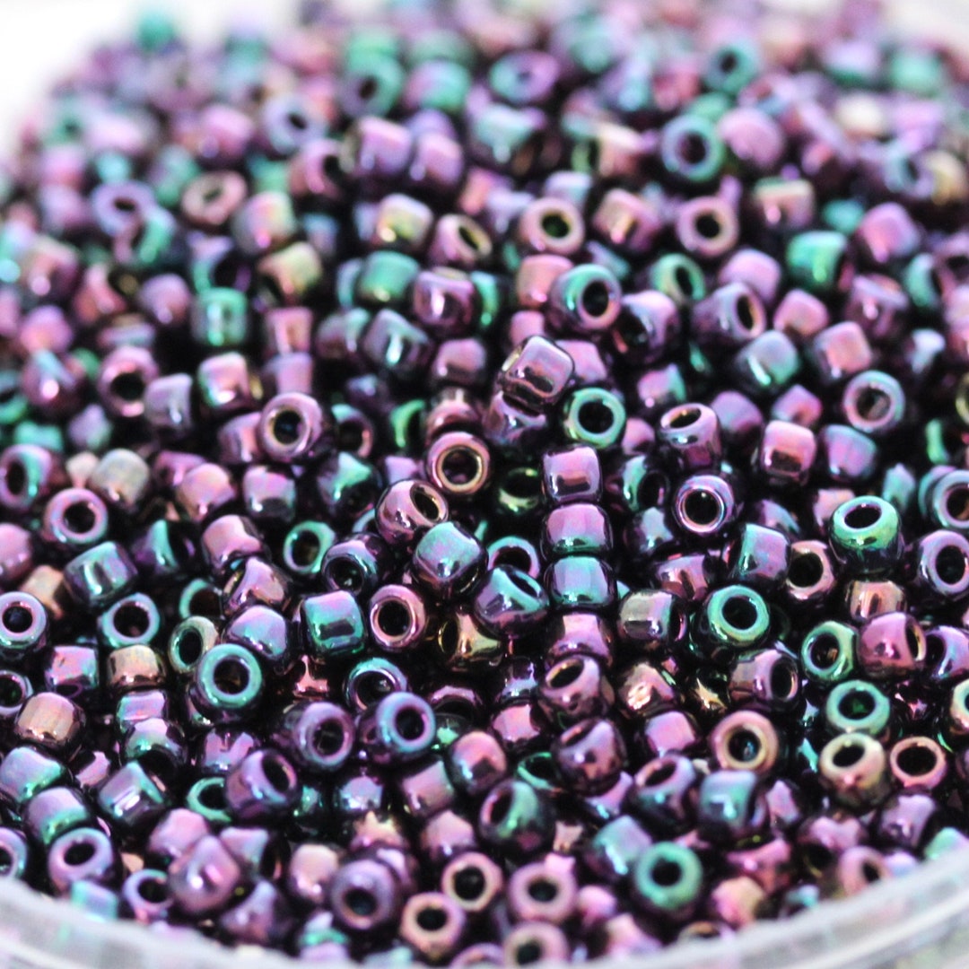 20g 8/0 Metallic Green / Plum Iris Matsuno Seed Beads - 20grams ...