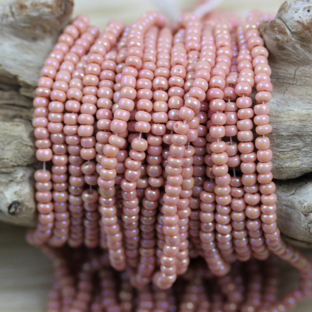 RARE! 8/0 Vintage Cheyenne Pink Iris Czech Seed Beads - 6/20", Natural ...