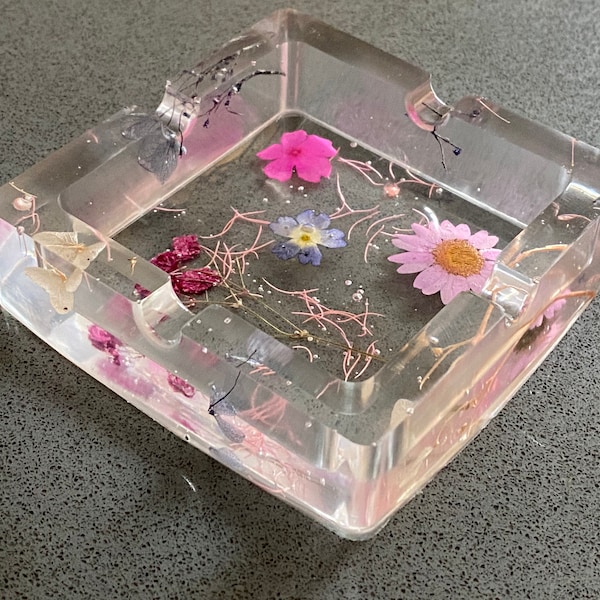 Flower Resin Ashtray - Etsy