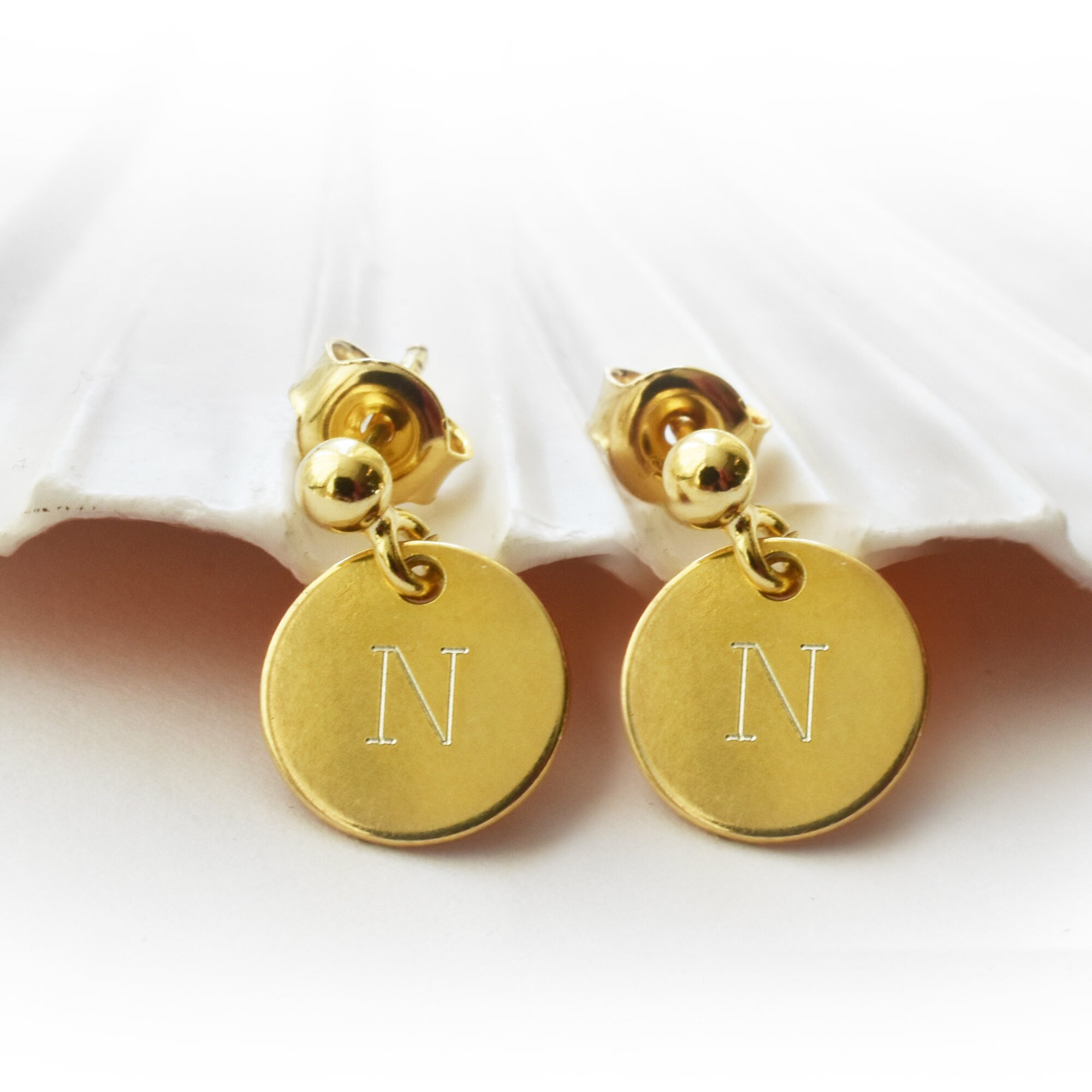 Disk Earrings With Letter