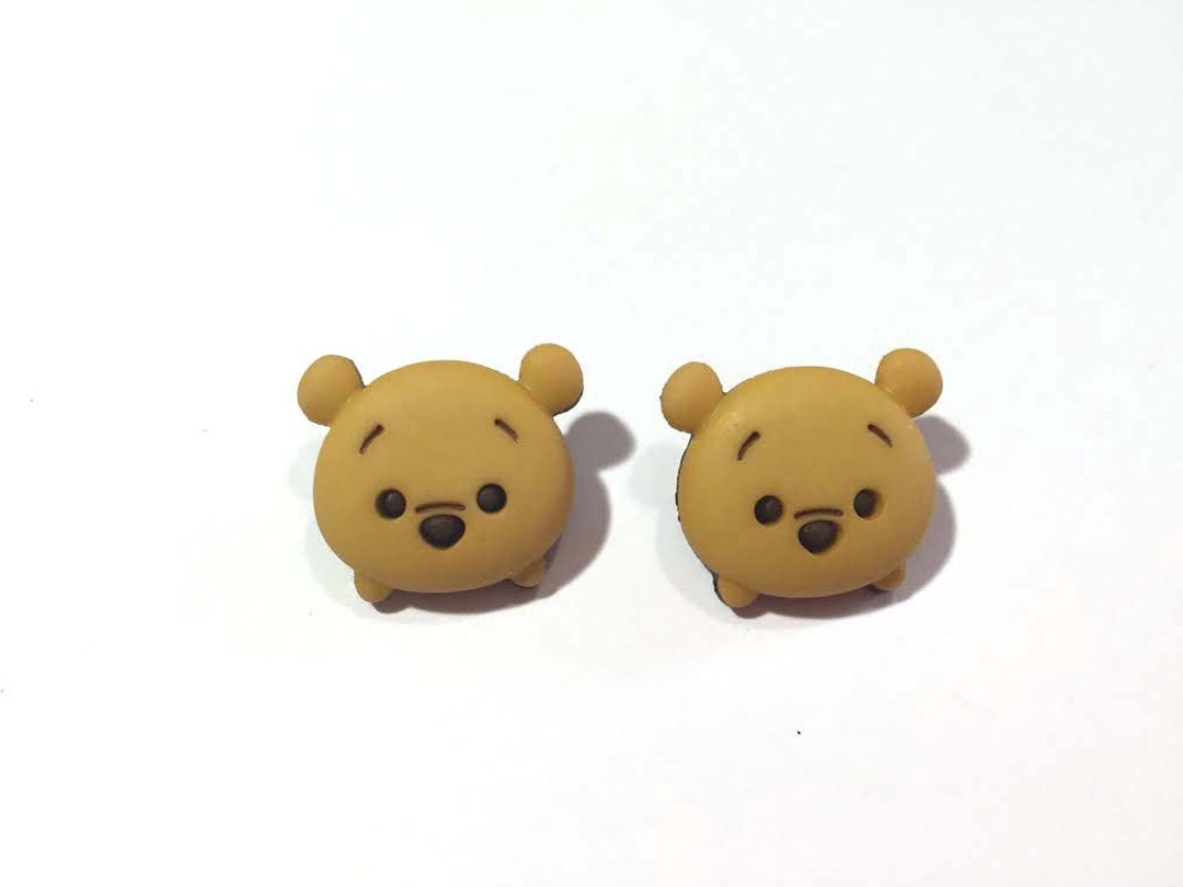 Disney Winnie the Pooh Button Shank Back Licensed Dress It up Tsum Tsum ...